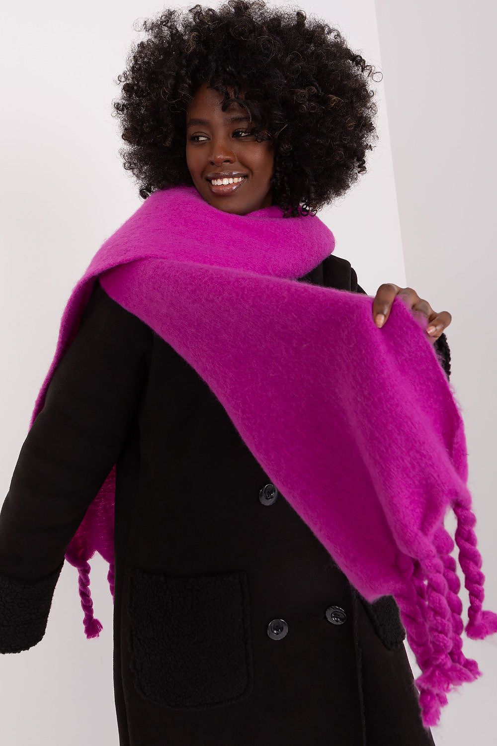 Shawl model 190584 AT Wraps, Scarves, Shawls for Women Wholesale ...