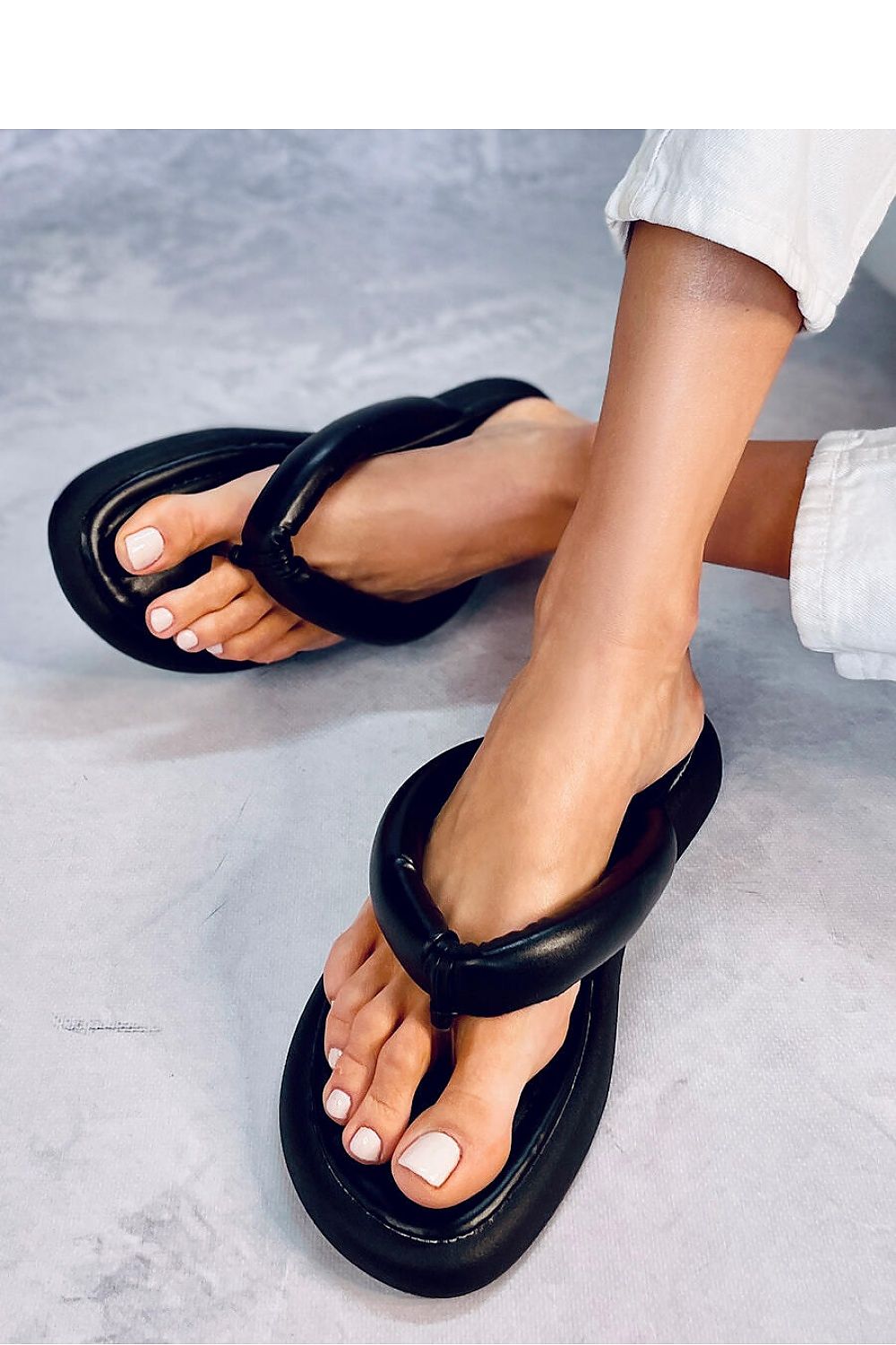 Japanese flip-flops model 179884 Inello Sandals & Flip-Flops for Women ...